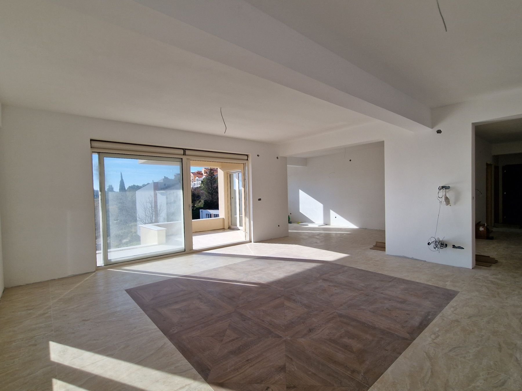 Three bedroom apartment (150m2) in a new building in Bečići, excellent ...